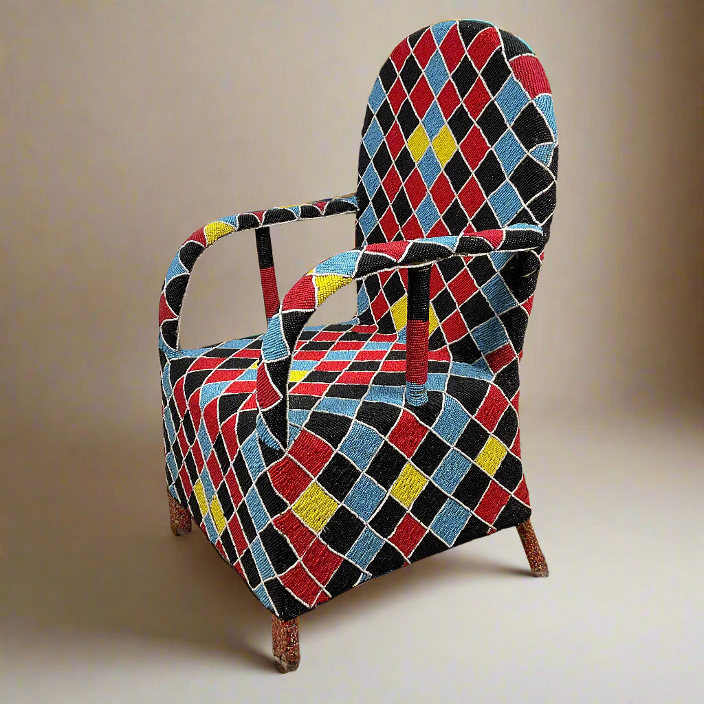 The Yoruba chair, a throne of tradition and presence – Ineza Home Décor